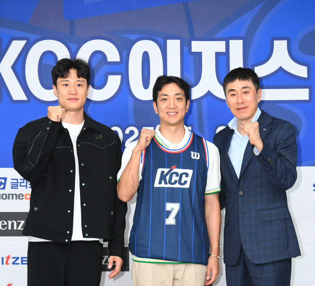 디시트렌드 : 14년 만에 프로농구 시범 경기, 그러나…‘슈퍼팀’ KCC 허훈·MVP 안영준은 못 본다