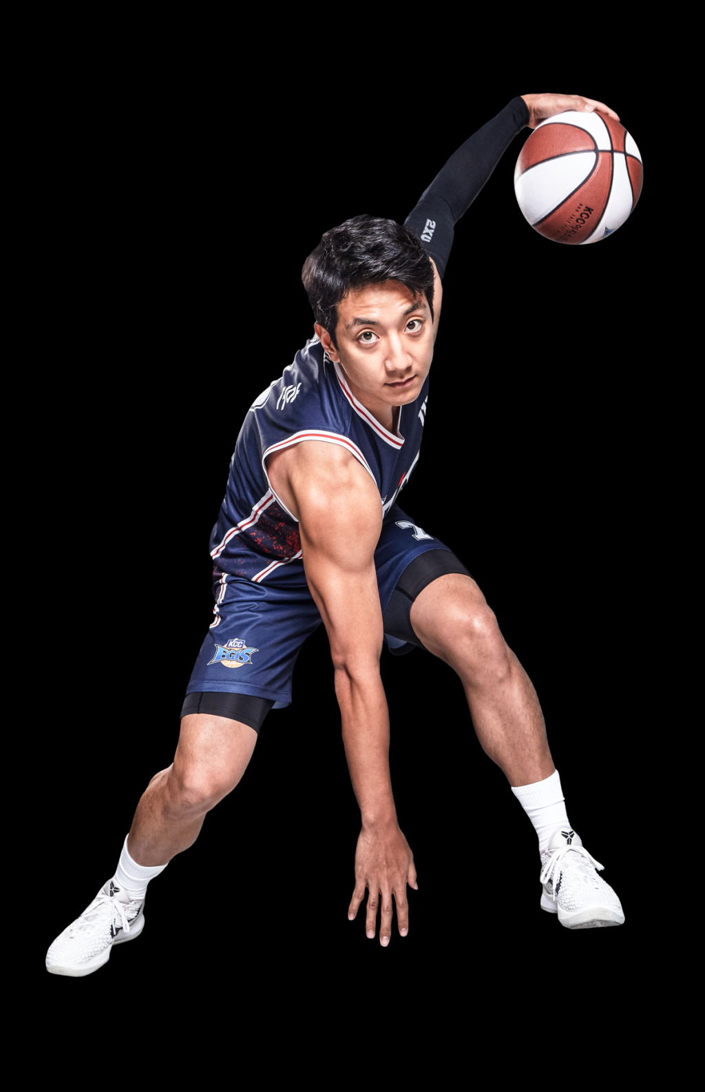 디시트렌드 : 14년 만에 프로농구 시범 경기, 그러나…‘슈퍼팀’ KCC 허훈·MVP 안영준은 못 본다